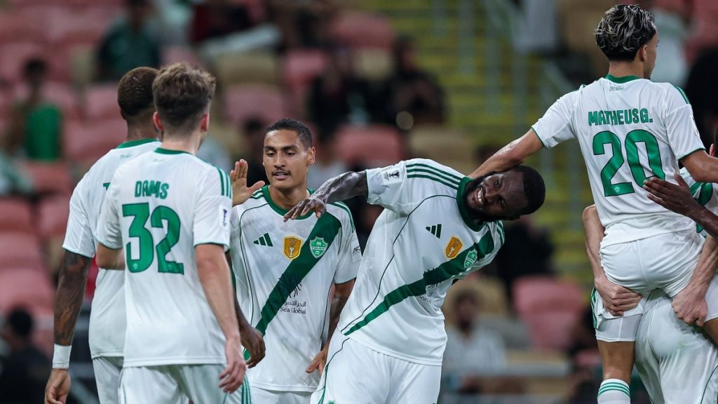 Nhận định soi kèo Al Batin vs Al Ahli lúc 01h00 ngày 28/10/2025 - Xoilac TV